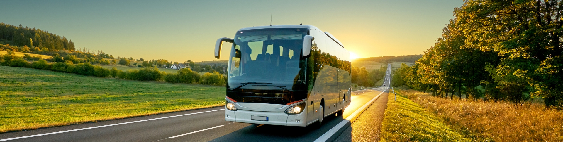 Gauntlet Bus and Coach Insurance - Gauntlet
